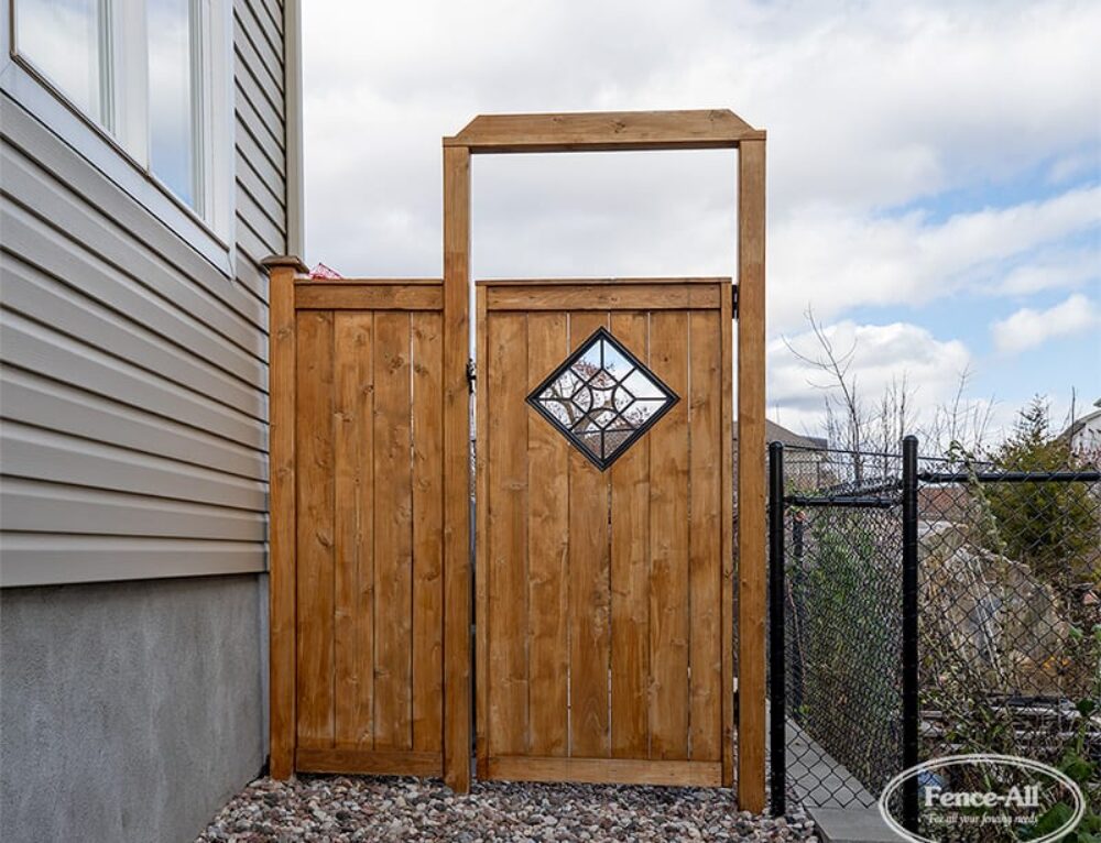 What is a floating deck? - Fence All