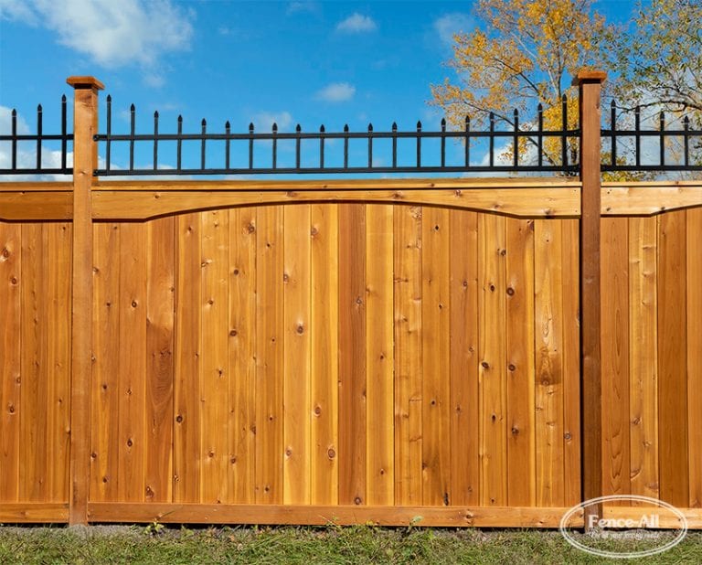 Grand Essex | Wood Fences | Products | Fence All | Ottawa, ON