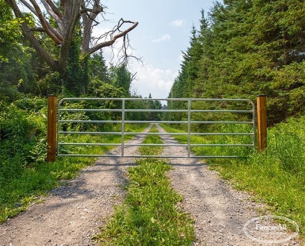 Tube Gate | Products | Fence All | Ottawa, ON