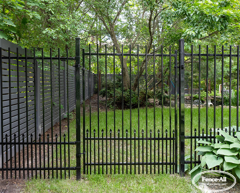 Ashton | Wood Fences | Products | Fence All | Ottawa, ON