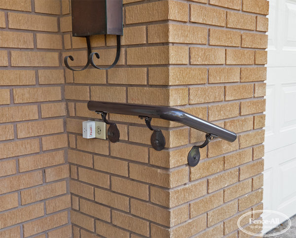 Vinyl Grab Rail | Products | Fence All | Ottawa, ON