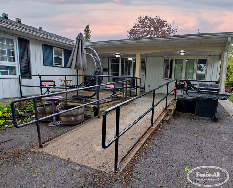 Basic Wood Railing | Products | Fence All | Ottawa, ON